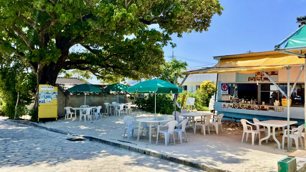 Minna Beach (Minna Island) | Great snorkeling and diving spot - Okinawa ...