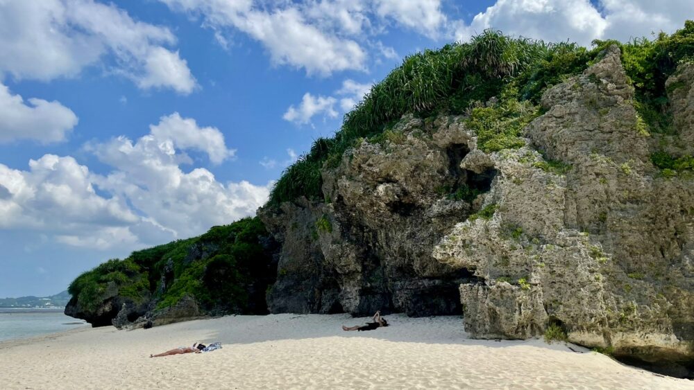 Sesoko Beach | Great Sunset and Snorkeling Spot - Okinawa Bookmark